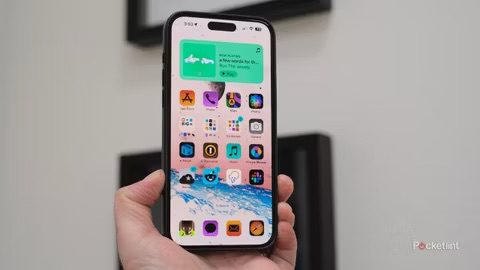 How to Invert Colors on iPhone and iPad | GeeksChalk