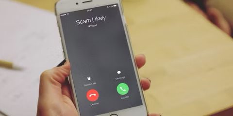 iPhone Says: Spam Risk, Fraud, Scam Likely: What Do They Mean? | GeeksChalk
